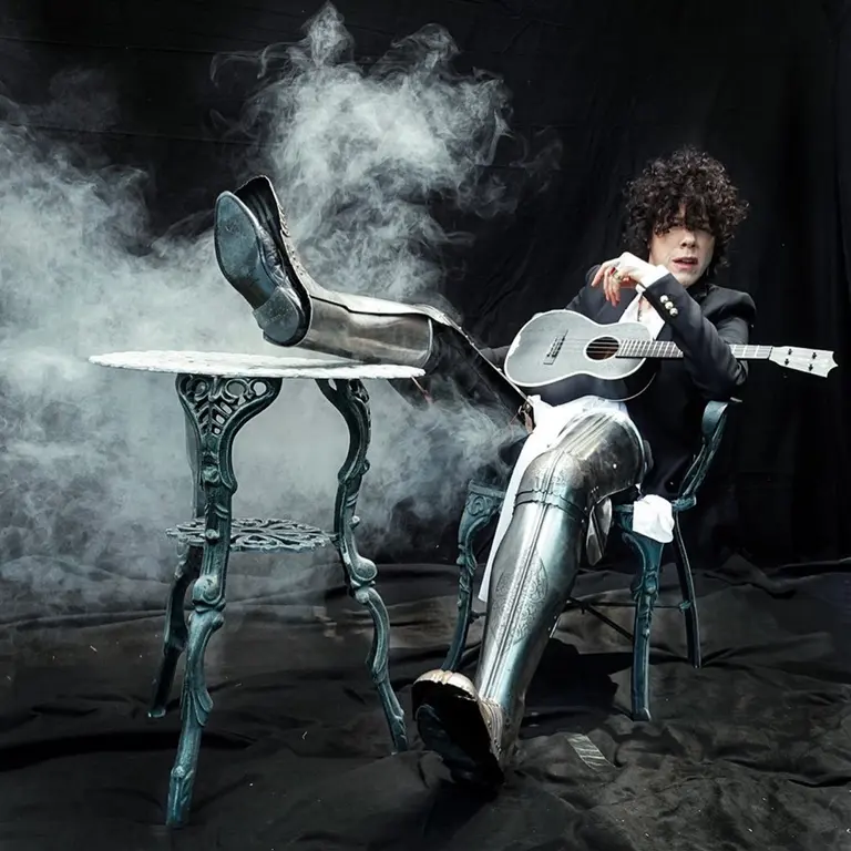 LP estrena ‘Angels’ y demuestra que está más enamorada que nunca ...