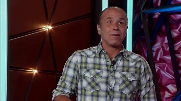 Radamés celebra su cumpleaños en Guerra de Chistes | Shows Guerra de ...