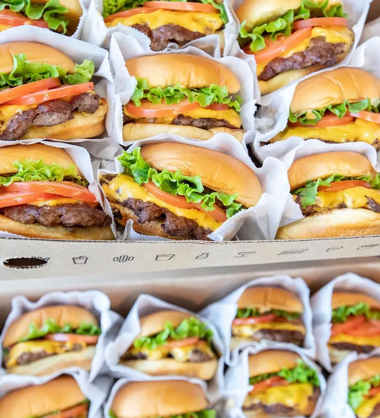 ¿Qué es Shake Shack y por qué todo mundo habla de ello? | Shows Viral ...